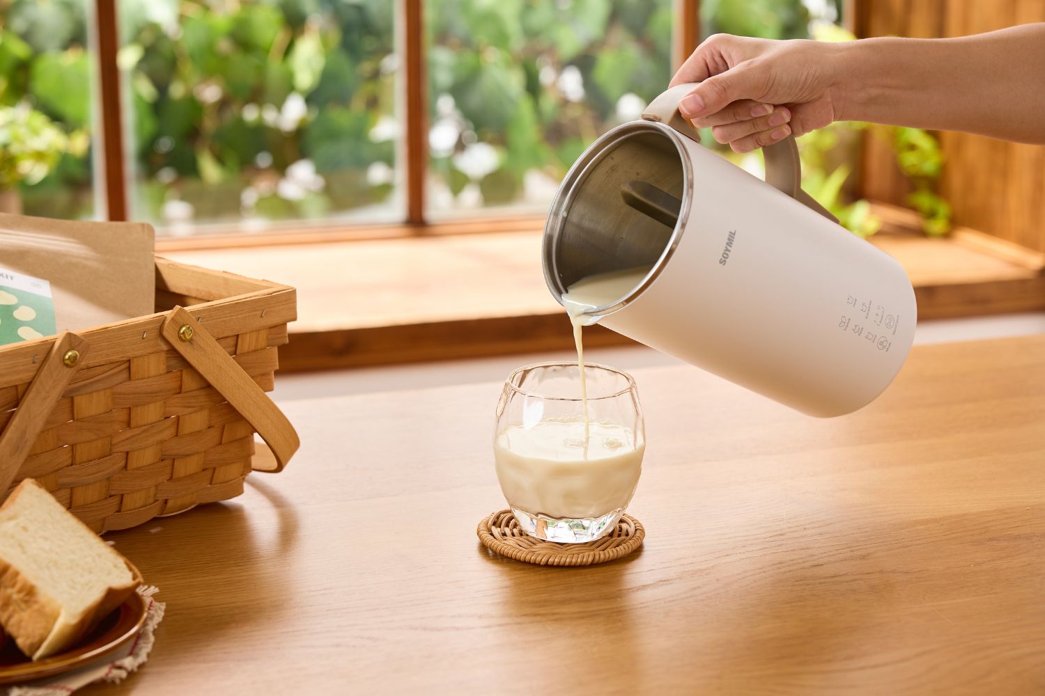 SOYMIL - ボタンひと押し約30分 自宅で作れる無添加豆乳